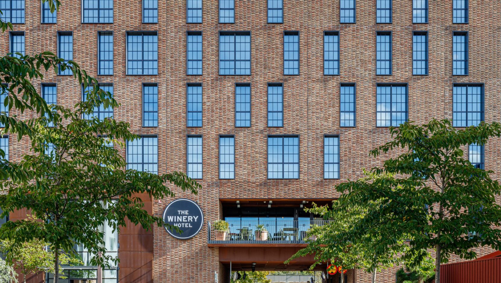 In English – Archus