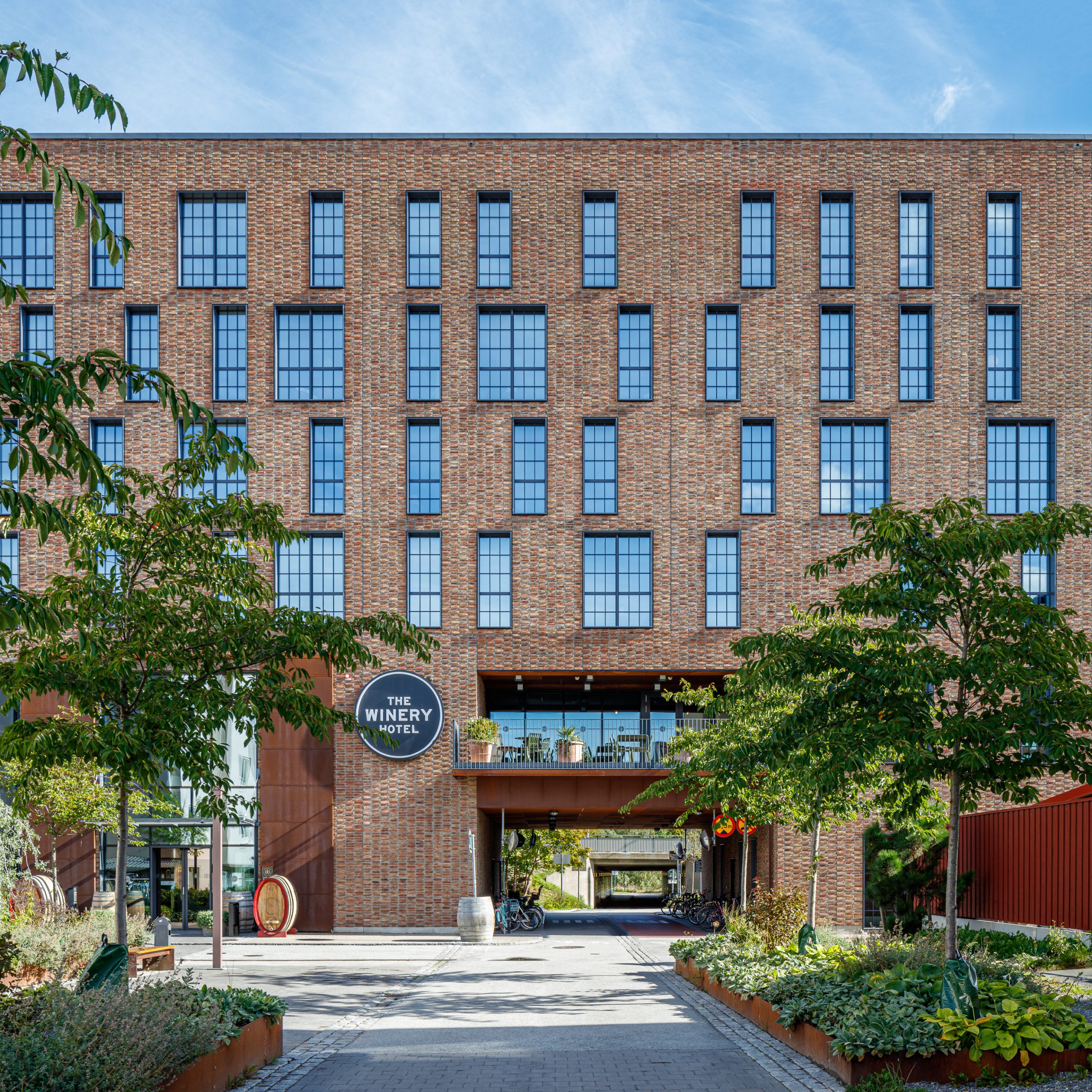 In English – Archus